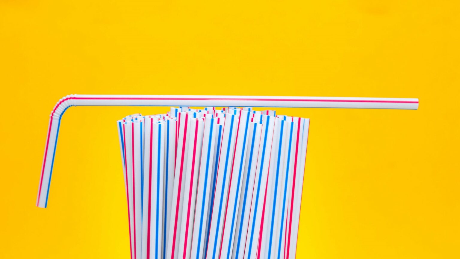 Plastic straws ban in the US and Europe: 3 things you need to know ...